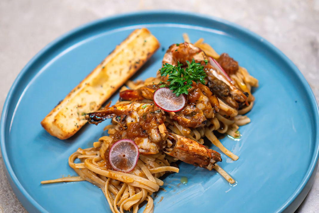 Clover Café | Asia Dreams